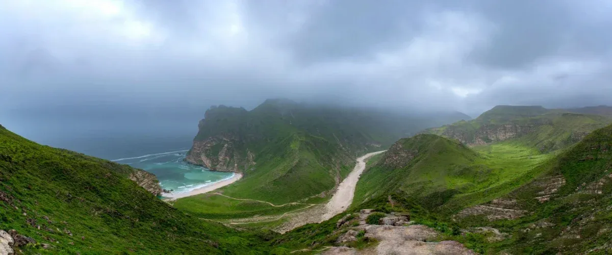 Khareef Season Guide 2025: Salalah Monsoon Travel & Things to Do